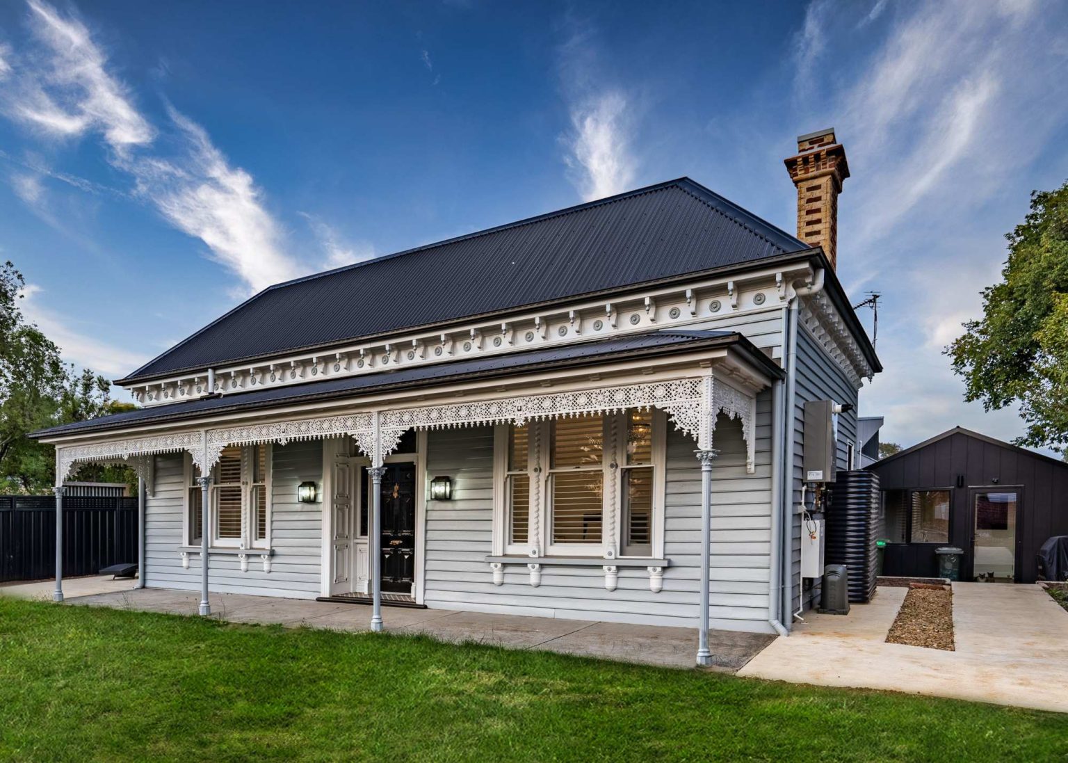 A Guide to Identifying Your Home’s Architectural Era in Australia - Home Shows Australia